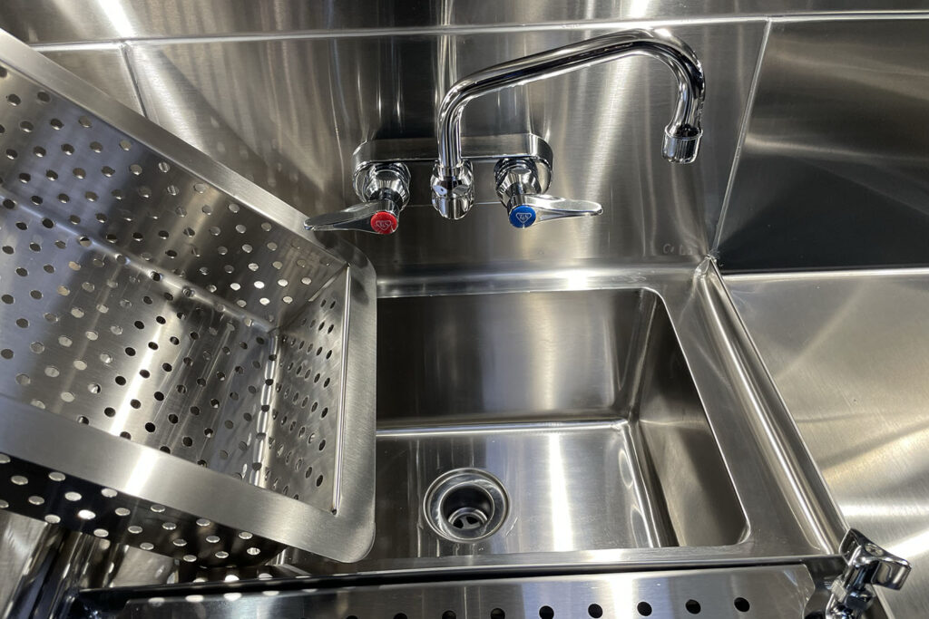 Spec-Bar® Dump Sinks - Eagle Group News and Info for our Trusted Partners